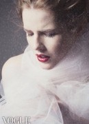 Sage Nicole Humphries | the Fashion Spot